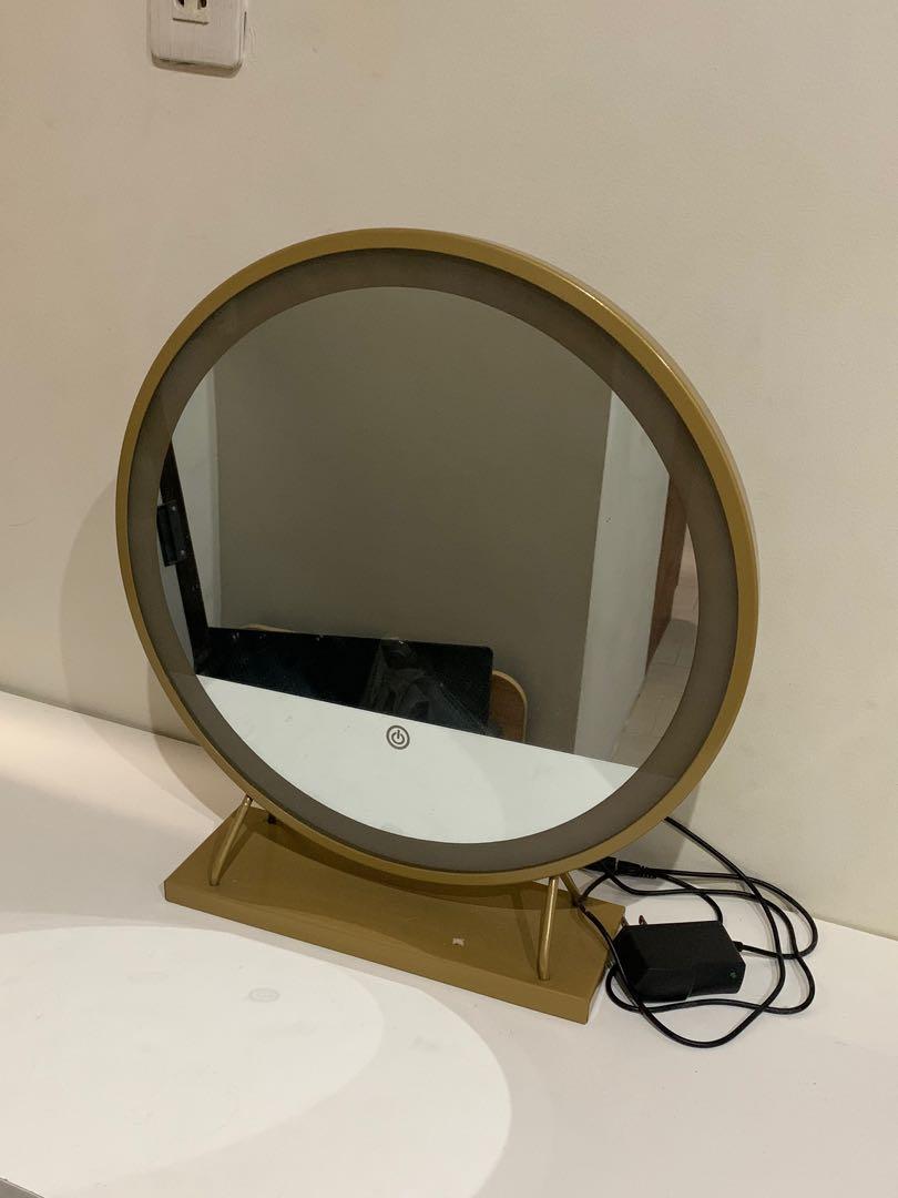 LED ring light mirror, Furniture & Home Living, Home Decor, Mirrors on ...