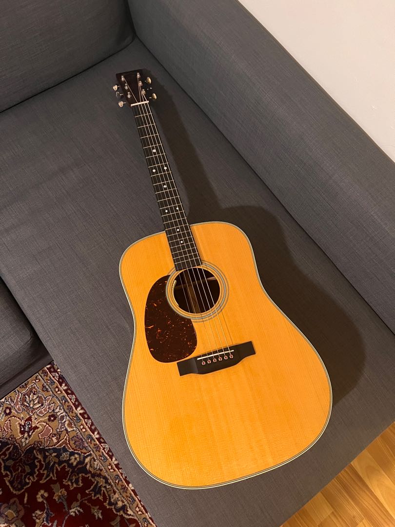 Left-handed Martin D28 2019, Hobbies & Toys, Music & Media, Musical ...
