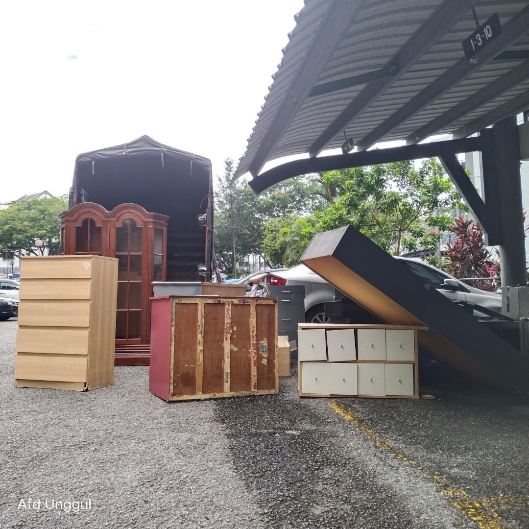 Lupus Sampah dan Perabot Lama Selangor KL, Services, Others on Carousell