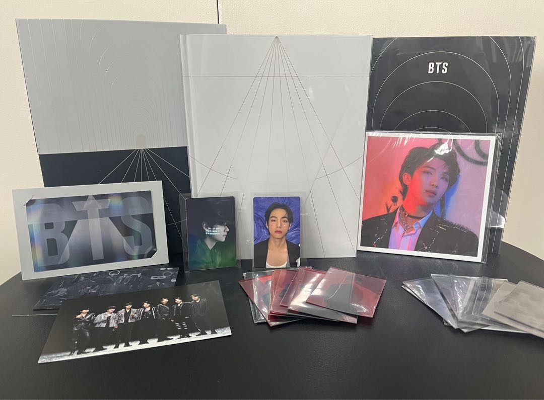 Map of the Soul One Concept Photo Book, Hobbies & Toys, Memorabilia ...