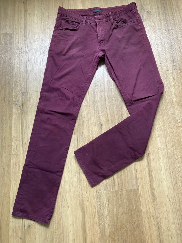 Maroon Jeans, Men's Fashion, Bottoms, Jeans on Carousell