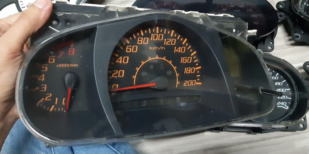 Meter axia, Auto Accessories on Carousell