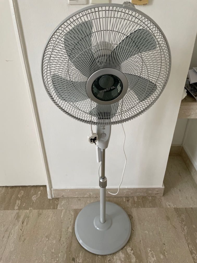 Mistral fan, TV & Home Appliances, Air Conditioners & Heating on Carousell