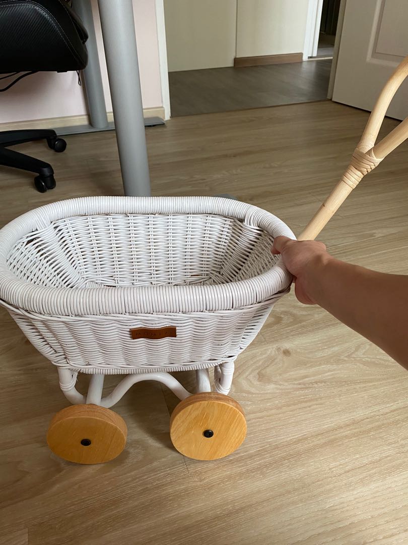 Momiji kids wagon, Hobbies & Toys, Toys & Games on Carousell