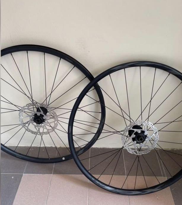 Giant xct wheelset 29ers, Sports Equipment, Bicycles & Parts, Parts ...