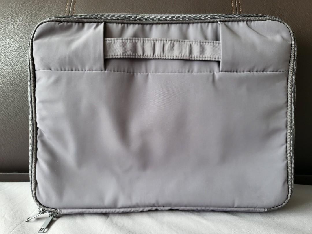 MUJI LAPTOP CARRIER WITH COMPARTMENTS, Computers & Tech, Parts ...