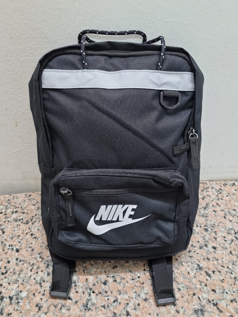 Nike small backpack, Women's Fashion, Bags & Wallets, Backpacks on ...
