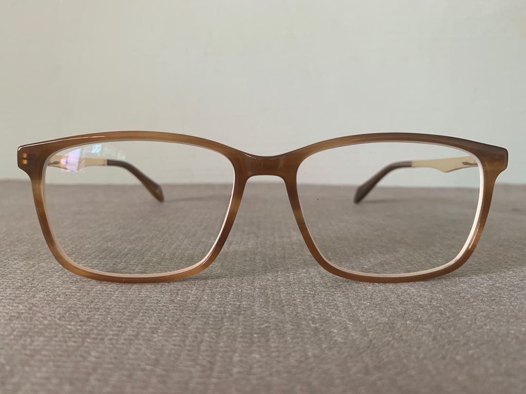 Rectangle Shaped Spectacles with Gold Coated Rim, Men's Fashion ...