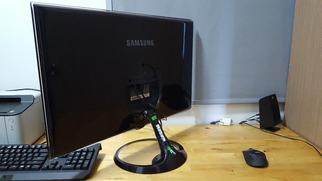 Samsung SyncMaster SA550 27" Full HD LED Monitor, Computers & Tech ...