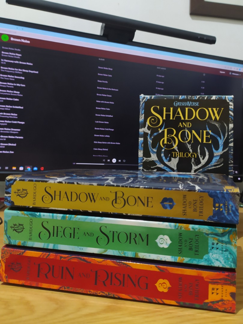 Shadow and Bone Trilogy (set), Hobbies & Toys, Books & Magazines ...