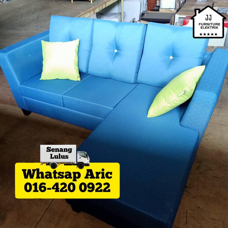 Sofa Ansuran Kedai ( Bukan AEON), Furniture & Home Living, Furniture, Sofas on Carousell