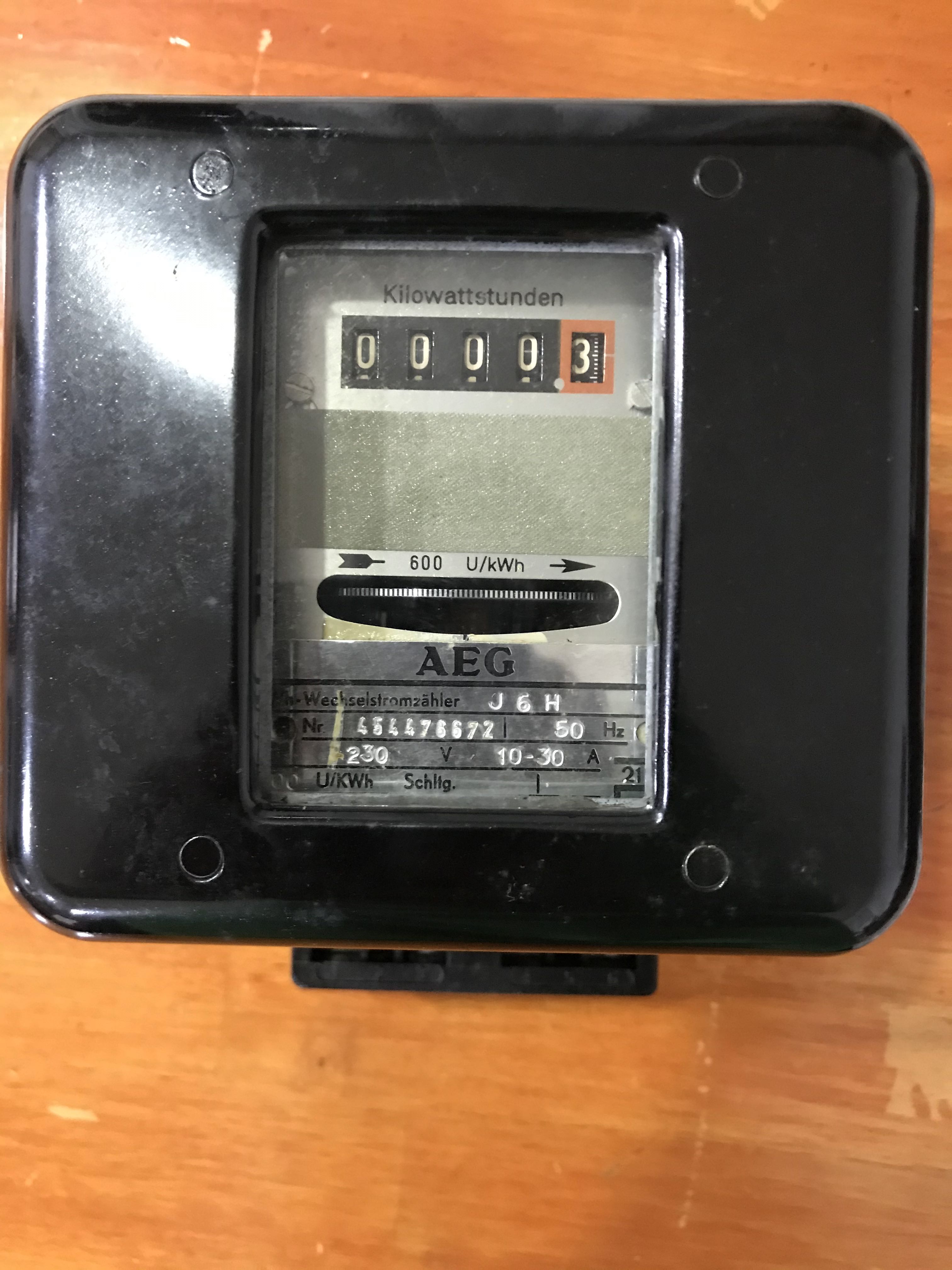 Sub meter reading, Furniture & Home Living, Home Improvement ...