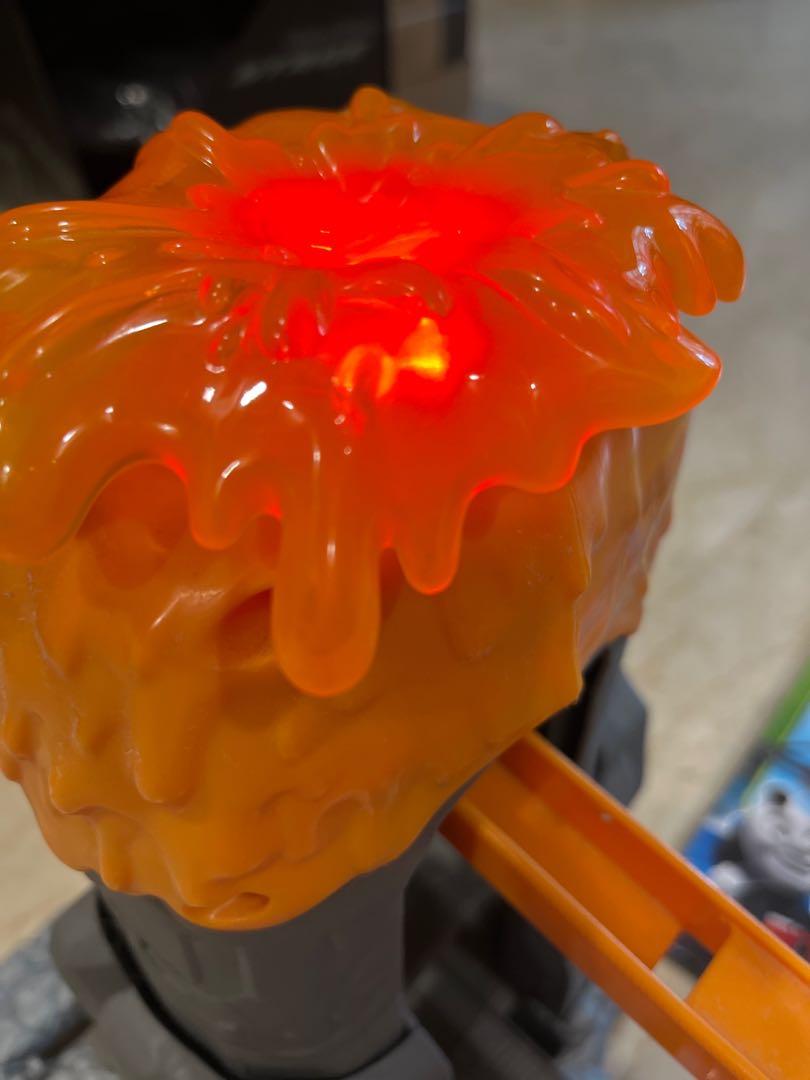 Thomas train daring dragon drop, Hobbies & Toys, Toys & Games on Carousell