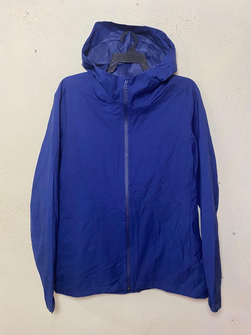 Uniqlo Block Tech Waterproof Jacket, Men's Fashion, Coats, Jackets and ...