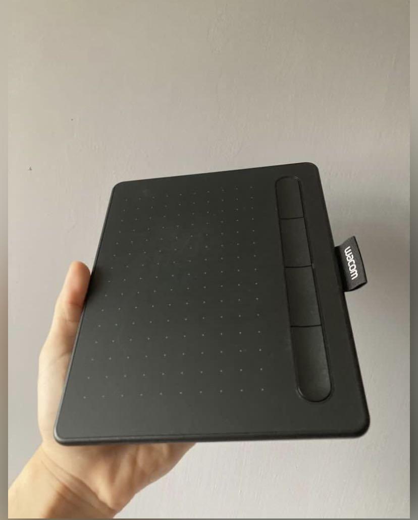 wacom intuos ctl4100 繪圖板 basic small, 電腦及科技產品, 印表機及影印機在旋轉拍賣
