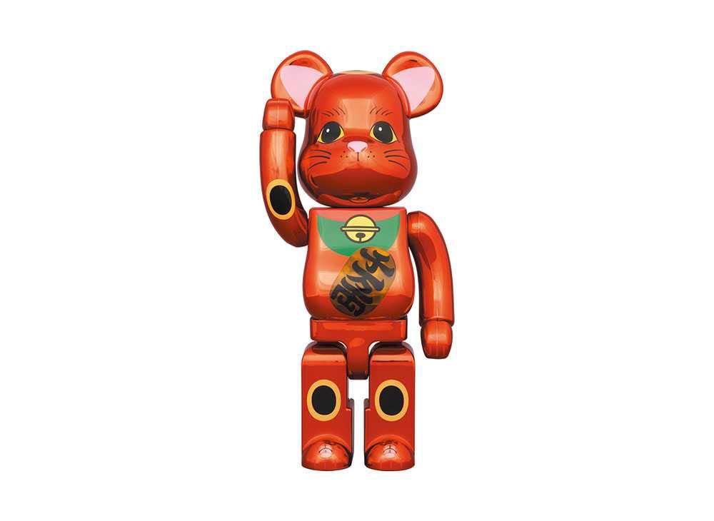 Bearbrick red chrome manekineko (LED) fortune cat) 400%, Hobbies & Toys ...