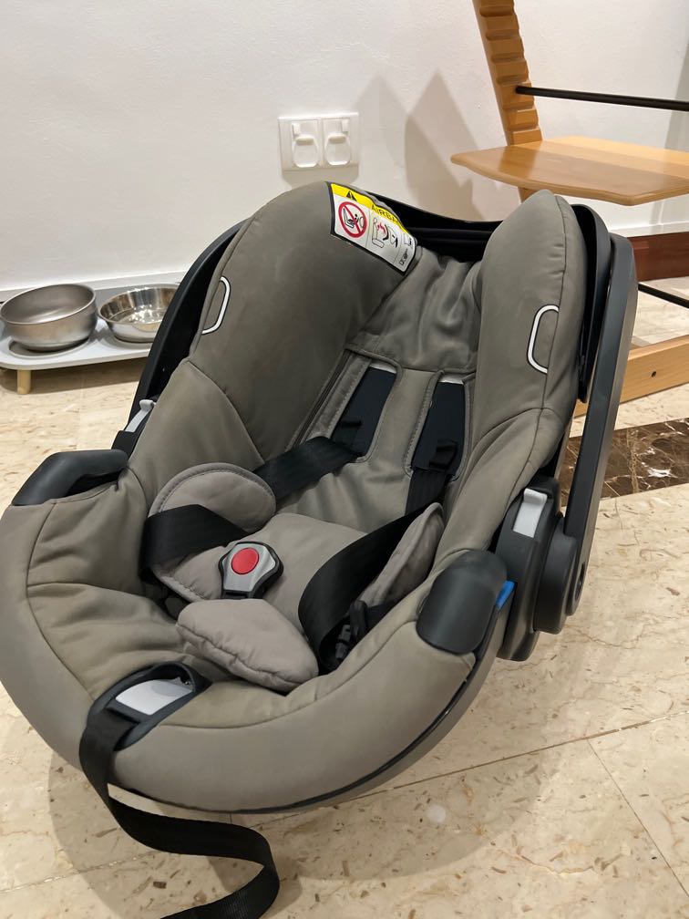 BeSafe Car Seat for baby below a year old, Babies & Kids, Going Out ...