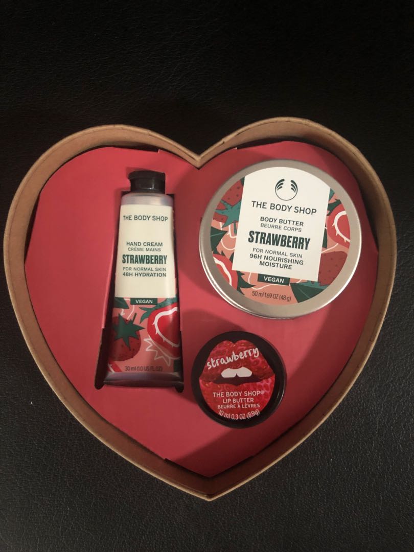 Bodyshop strawberry heart gift box, Beauty & Personal Care, Bath & Body ...