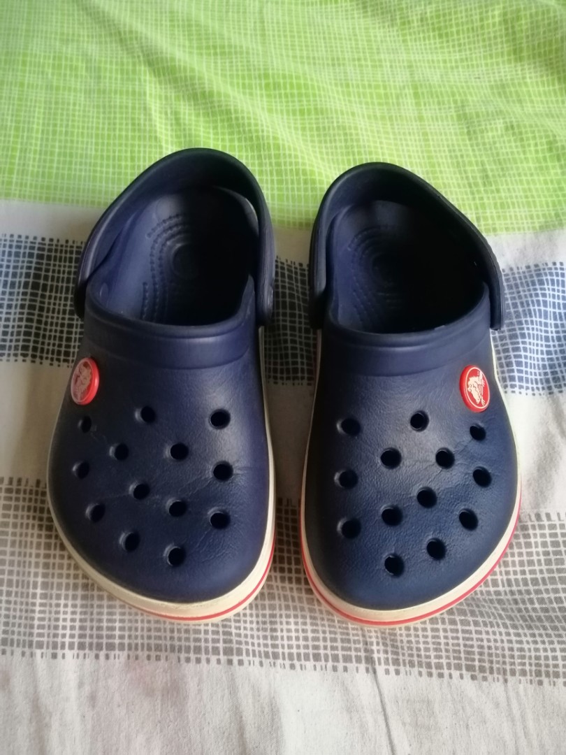 Crocs c8, Babies & Kids, Babies & Kids Fashion on Carousell
