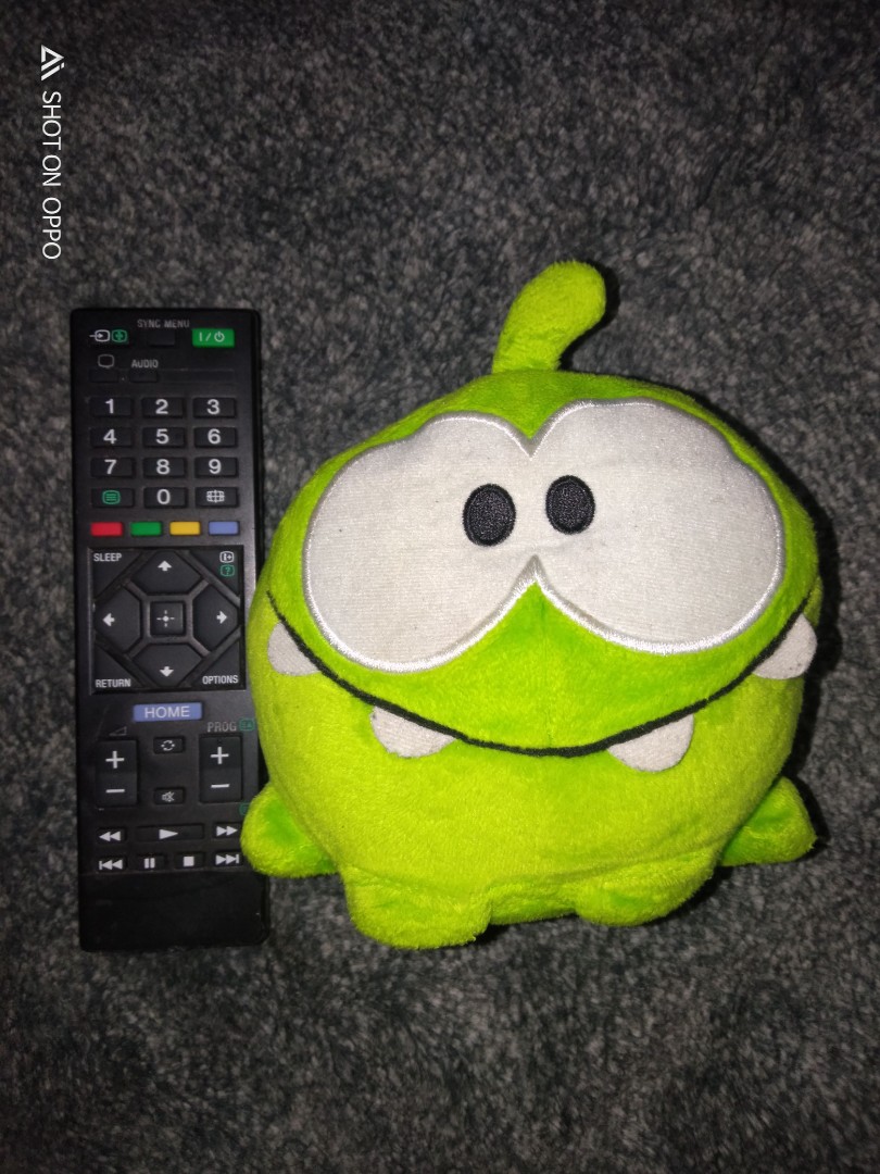 CUT THE ROPE omnom yata name nito, Hobbies & Toys, Toys & Games on ...