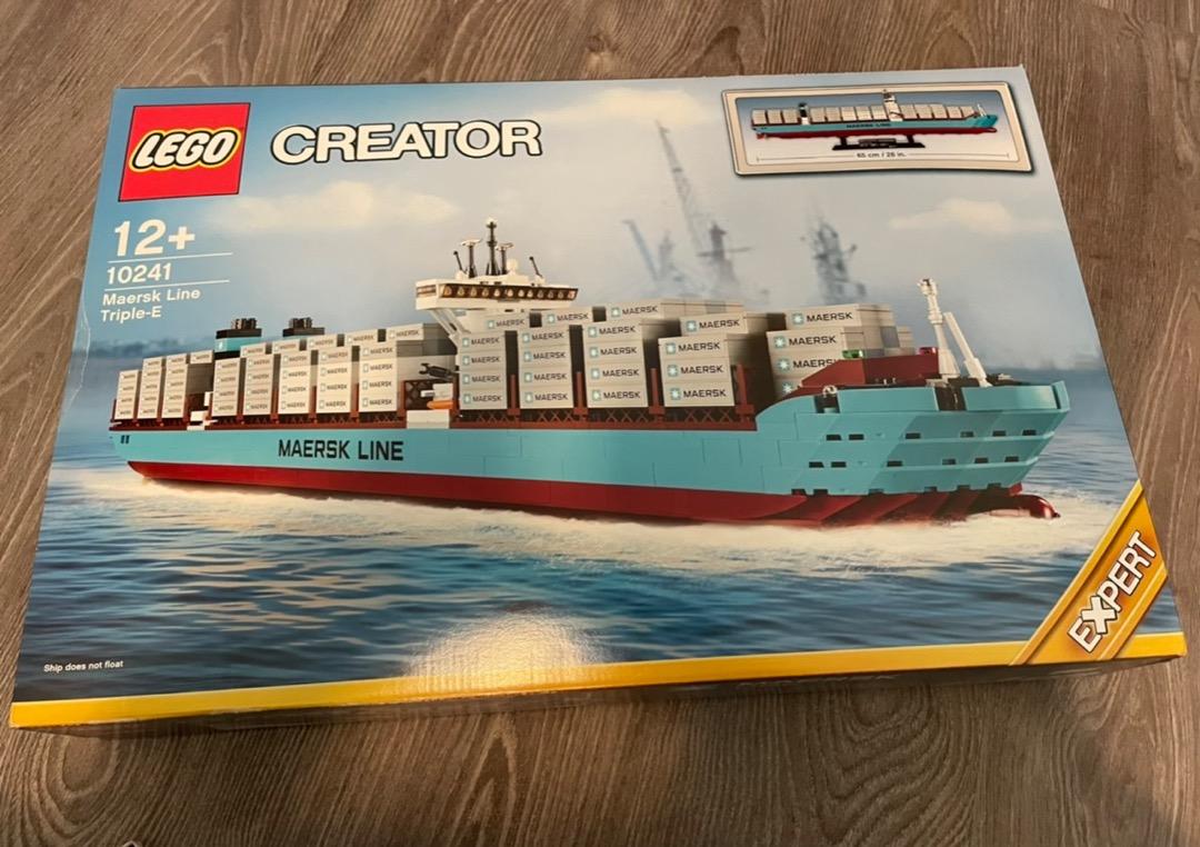LEGO CREATOR 10241 Maersk Line Triple -E, 興趣及遊戲, 玩具 & 遊戲類 - Carousell