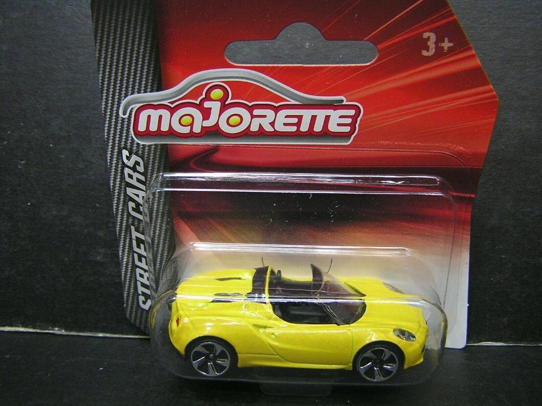 Majorette Metal DieCast model car - ALFA ROMEO 4C SPIDER, 興趣及遊戲, 玩具 ...