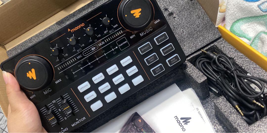 MAONO CASTER LITE AU-AM200, Audio, Other Audio Equipment on Carousell