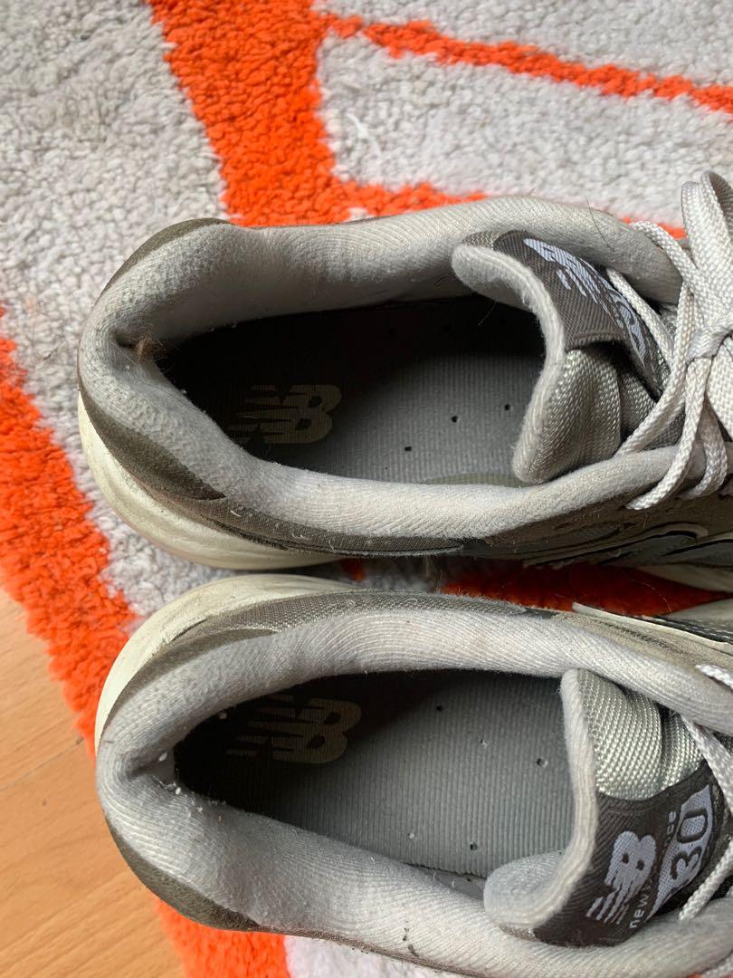 New Balance 330, Men's Fashion, Footwear, Sneakers on Carousell