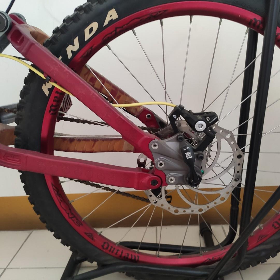 Sold 售出已久 Norco Aline park登山車 下坡車 rockshox vivid boxxer sram ...