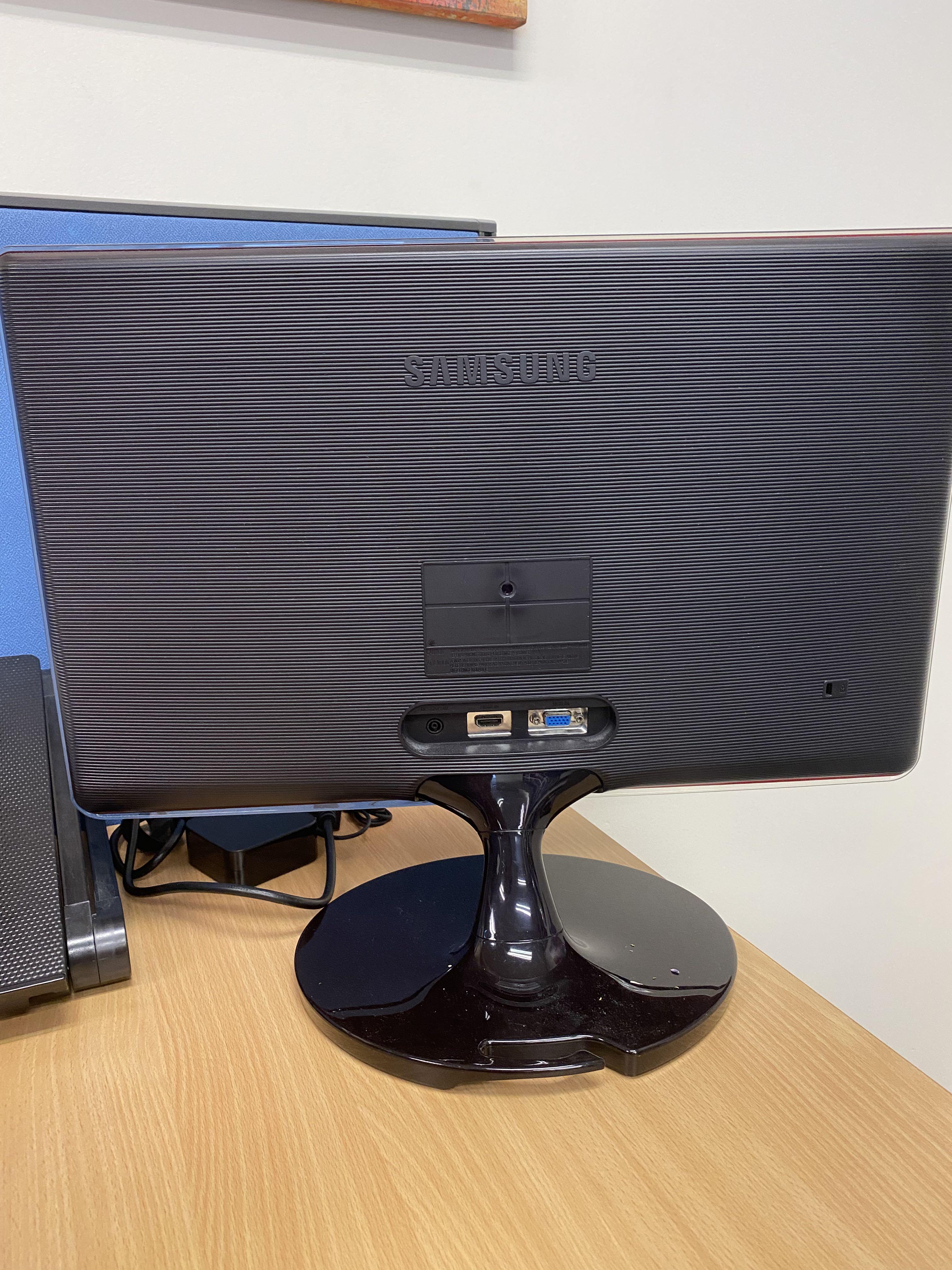 Samsung Monitor 21 inch, Computers & Tech, Desktops on Carousell