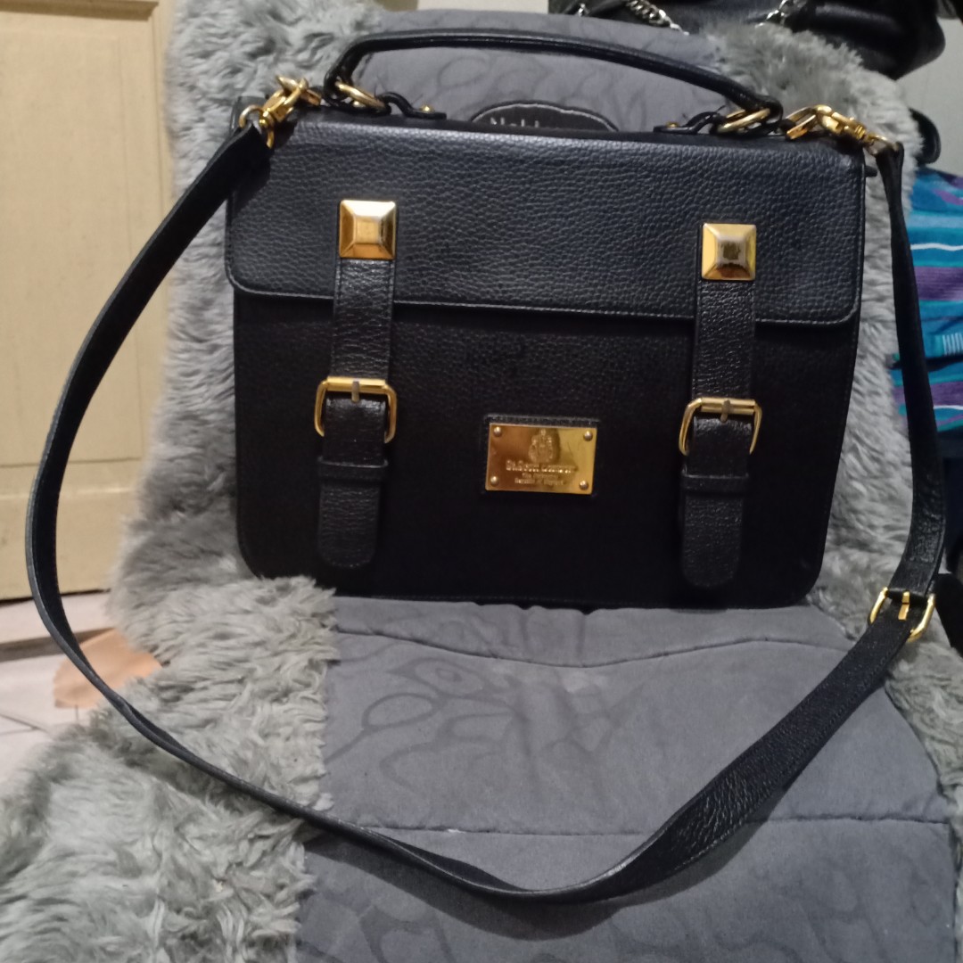 st.scott london.., Women's Fashion, Bags & Wallets, Cross-body Bags on ...