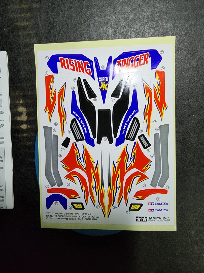 Tamiya Mini 4WD - 19619 Rising Trigger White Special cowl hard cover ...