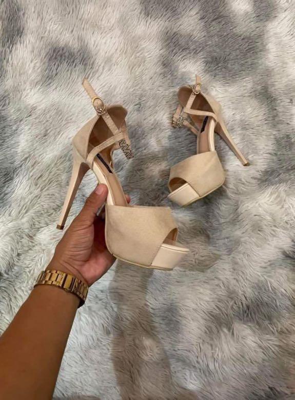 Venus Pageant Heels, Women's Fashion, Footwear, Heels on Carousell