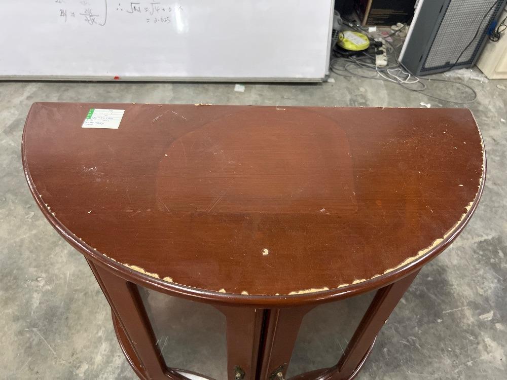 Wooden Half Moon Shape Display Cabinet / Kabinet Paparan Bentuk Separuh ...