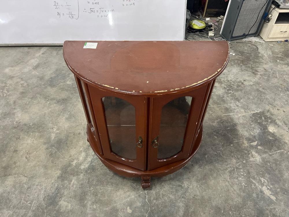 Wooden Half Moon Shape Display Cabinet / Kabinet Paparan Bentuk Separuh ...