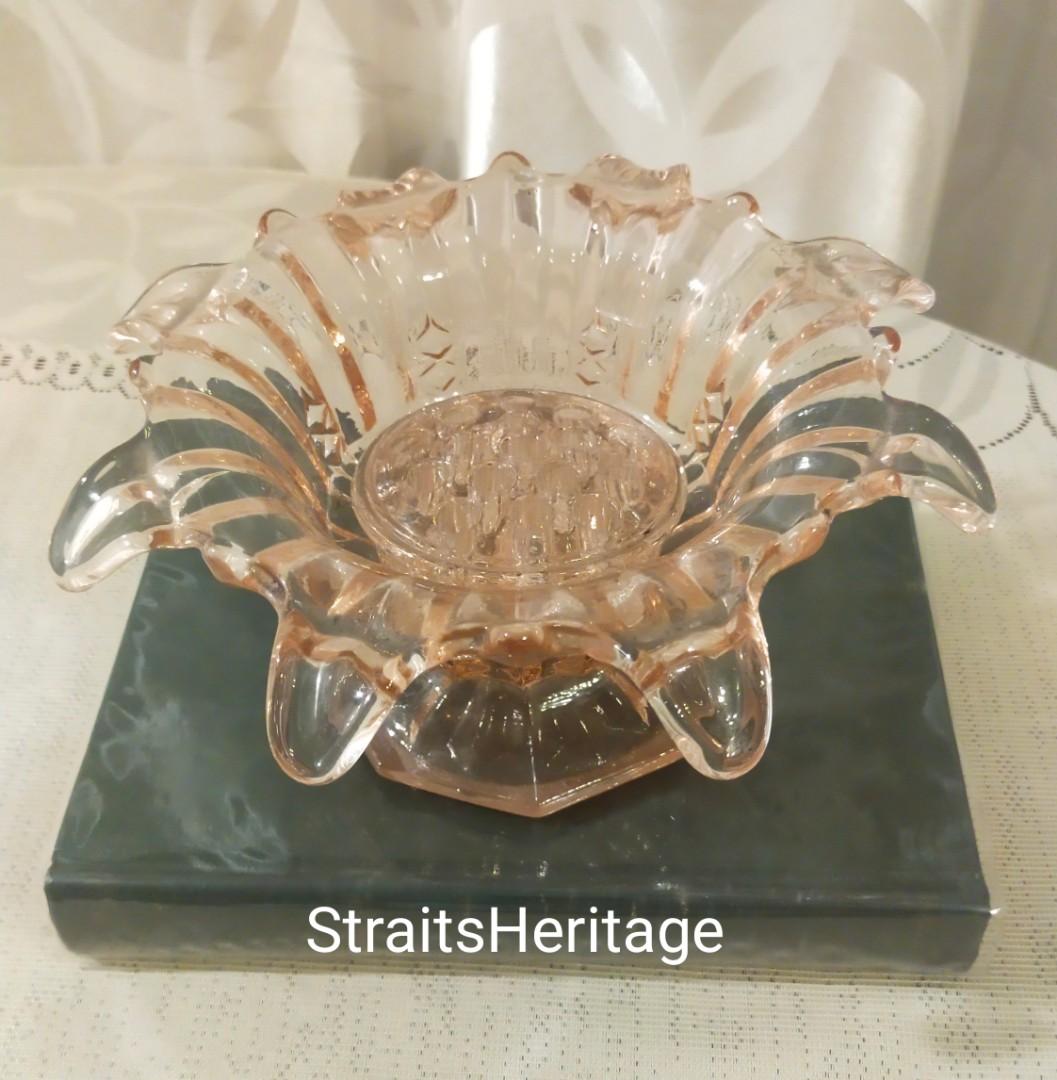 Antique flower vase 50s, Hobbies & Toys, Collectibles & Memorabilia ...