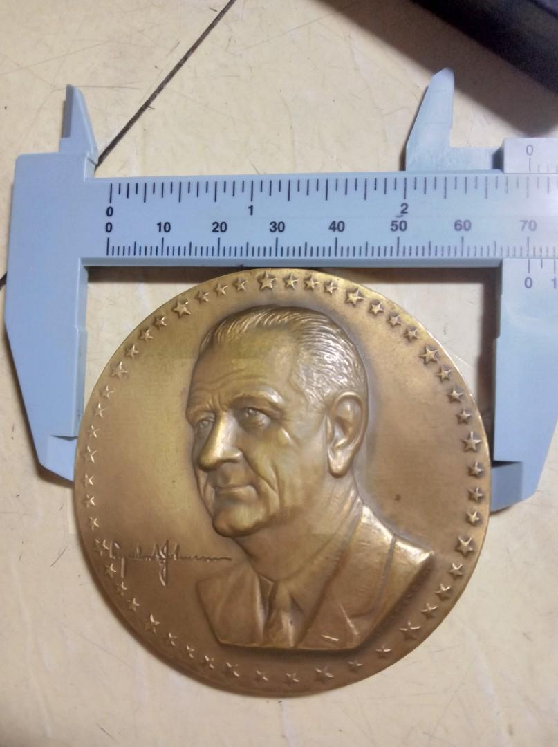 Big Lyndon B Johnson Commemorative Bronze Medal, Hobbies & Toys ...