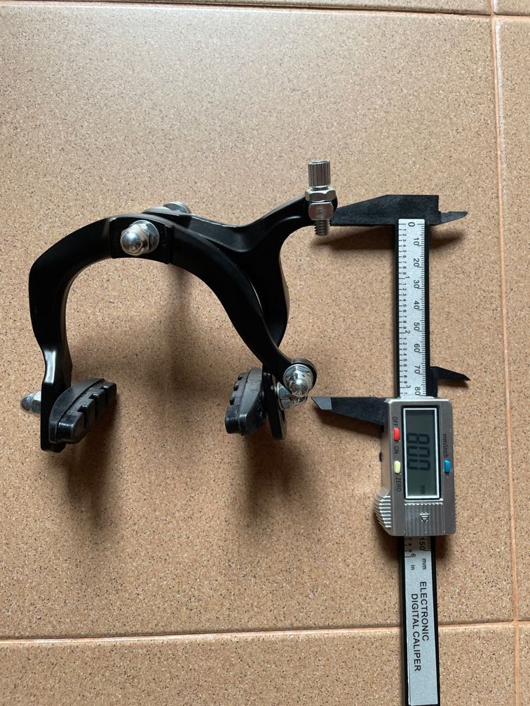 C Brakes caliper (only 1 piece), Sports Equipment, Bicycles & Parts ...