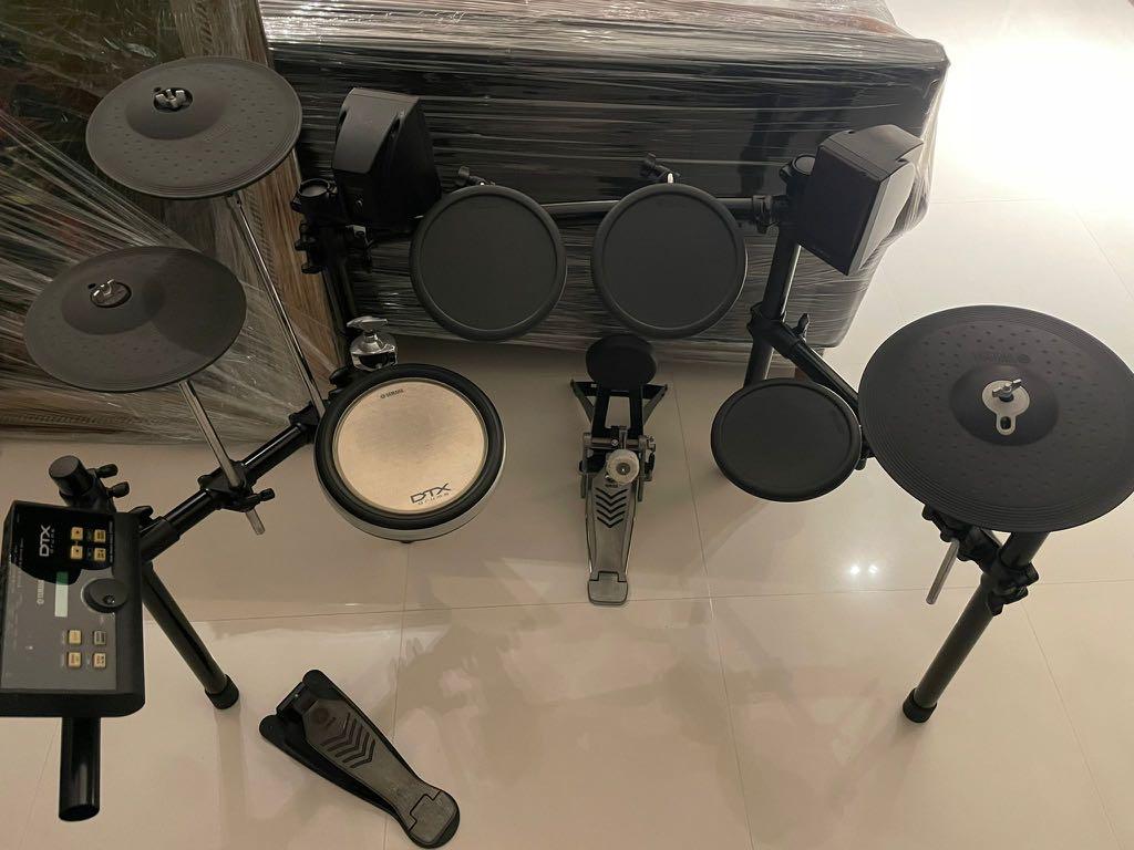 Electric drum set Yamaha DTX500, Hobbies & Toys, Music & Media, Musical ...