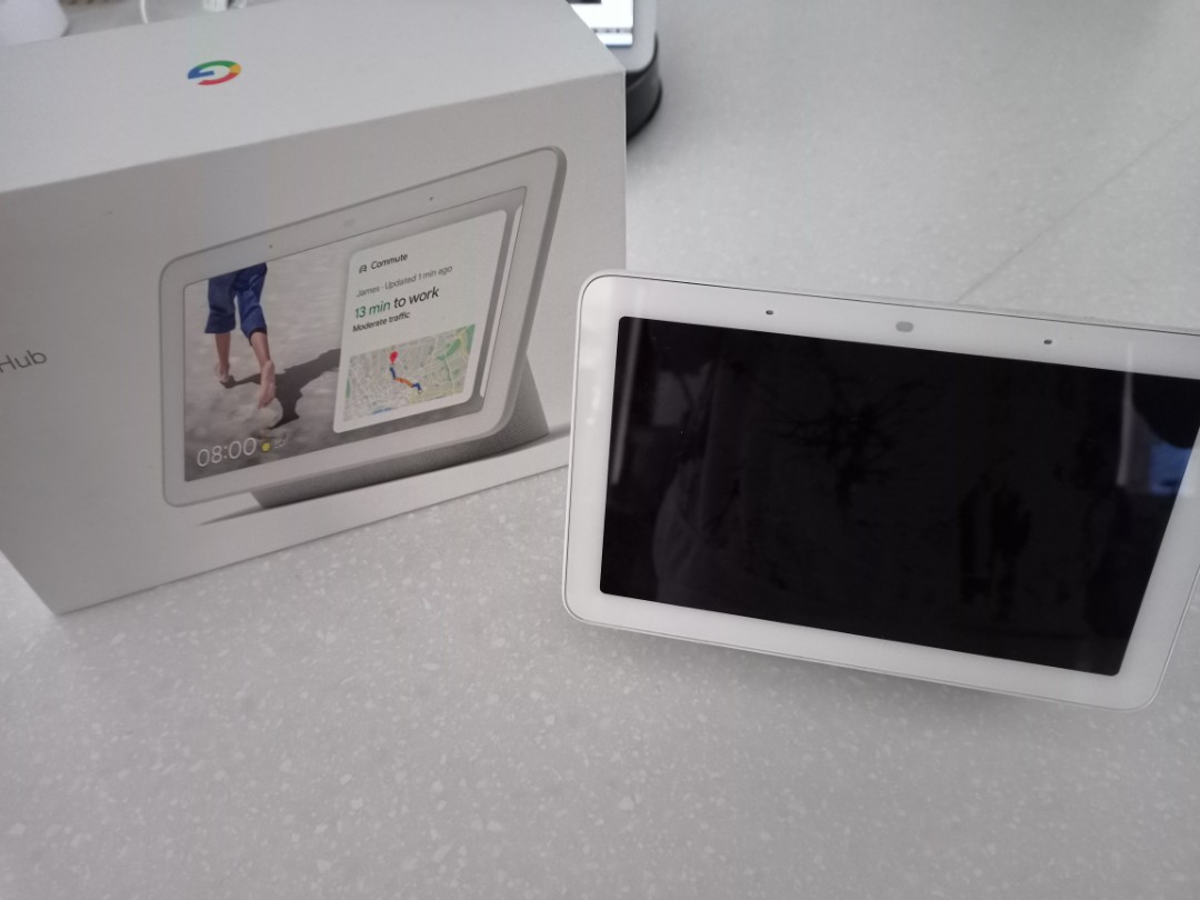 Google Nest Hub 1st Gen, Audio, Other Audio Equipment on Carousell