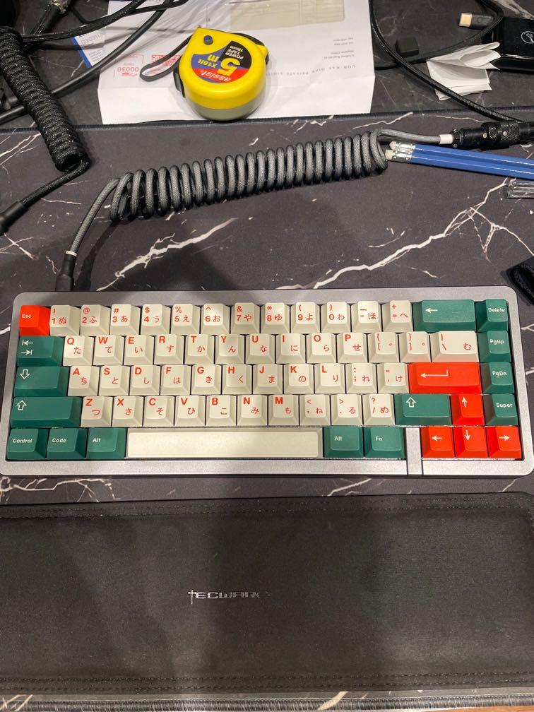 KBDfans D65 with tangerines and GMK Kaiju, Computers & Tech, Parts ...