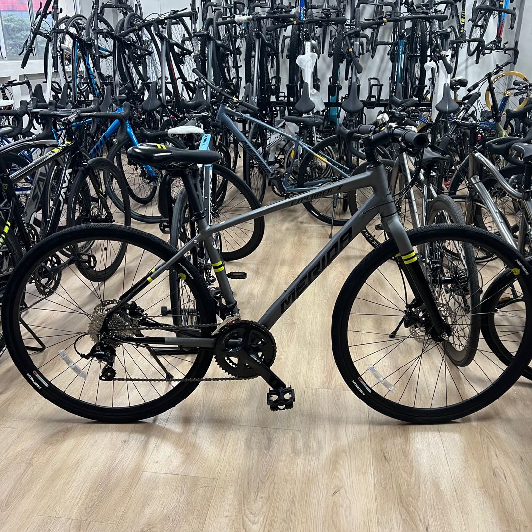 Merida explorer X hybrid bike shimano sora groupset hydraulic brake on ...