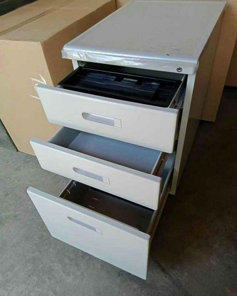 Mobile Pedestal Filing Cabinet, Furniture & Home Living, Furniture ...