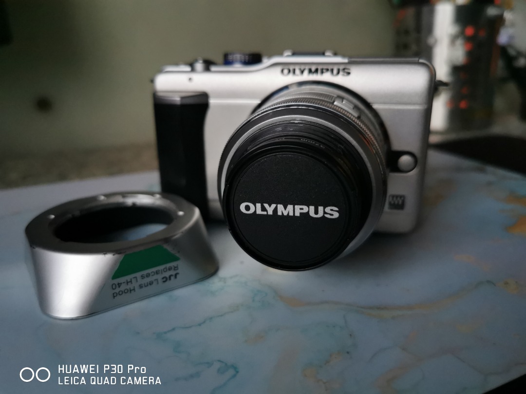 Olympus EPL-1 Mirrorless Camera, Photography, Cameras on Carousell