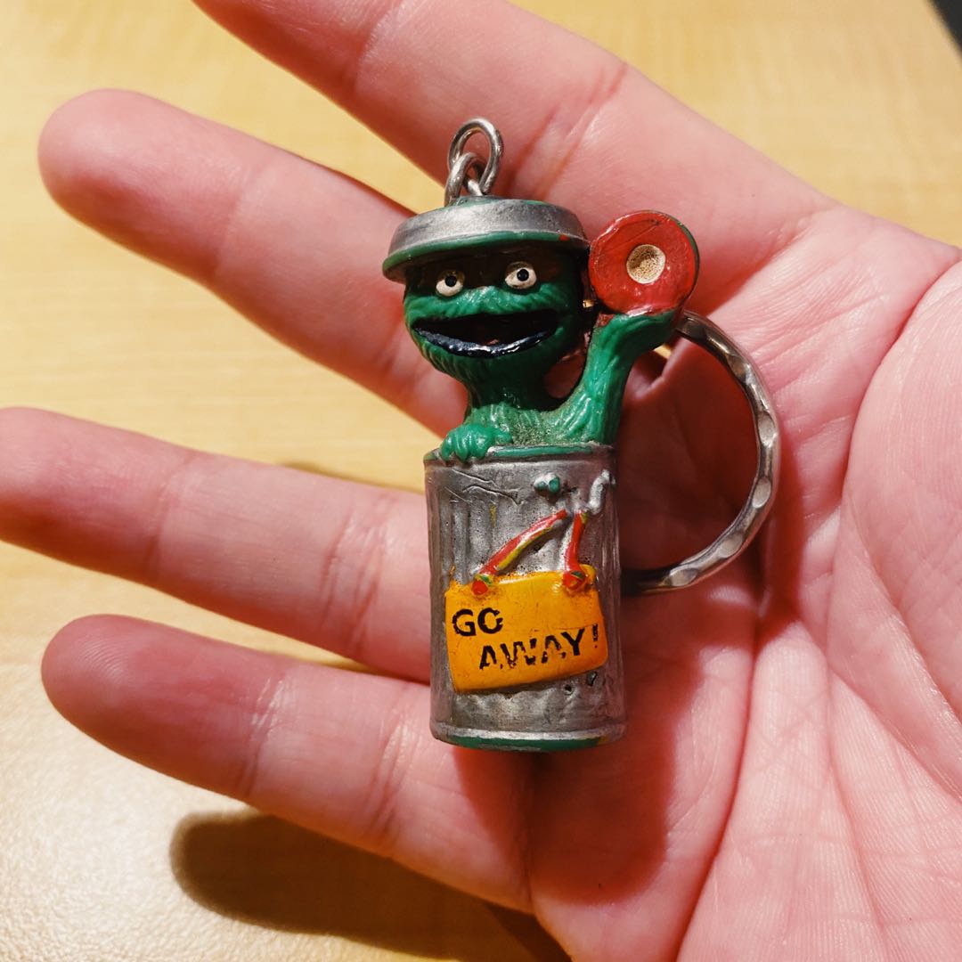 Oscar the Grouch Keychain Sesame Street, Hobbies & Toys, Toys & Games ...