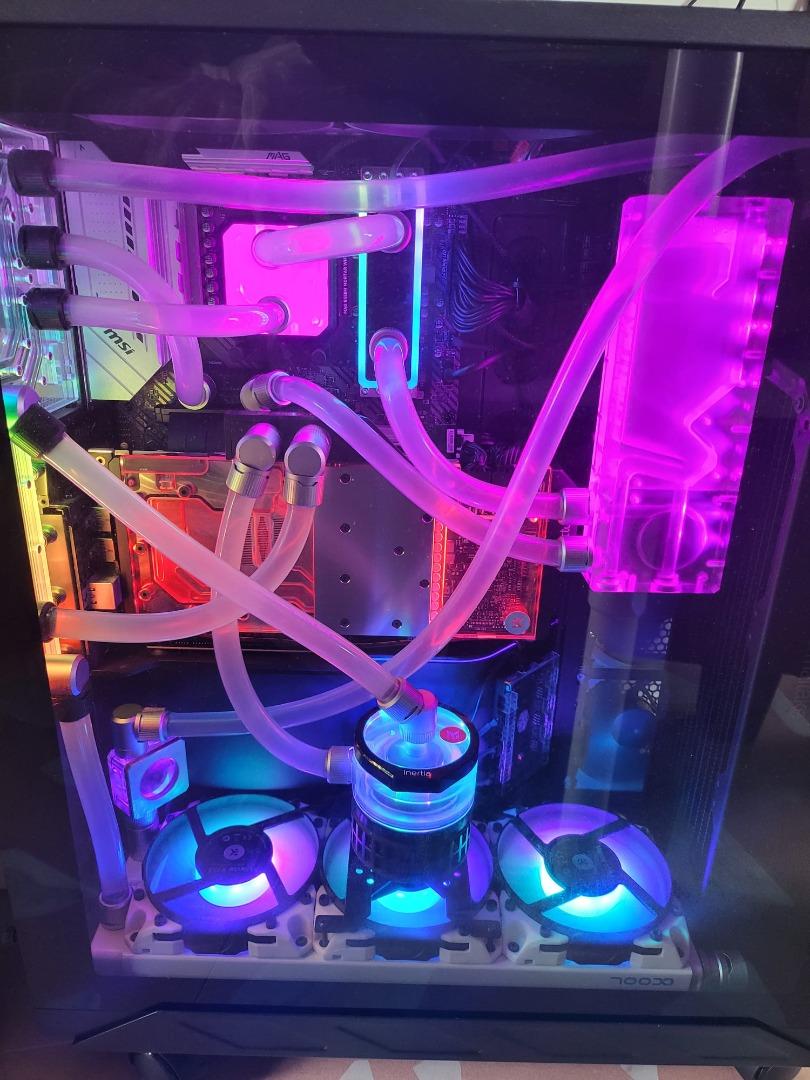 Phanteks Enthoo Pro 2 Tempered Glass + Distroplate 140mm + Vertical GPU ...