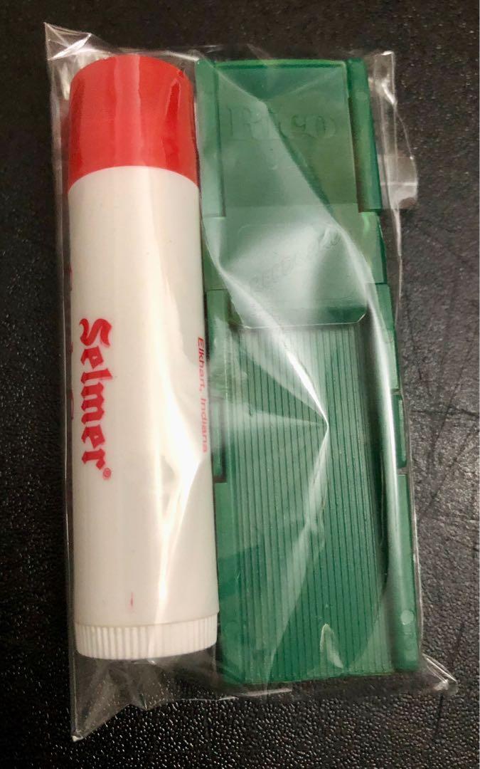 Selmer Cork Grease & Rico Reed Holder, Hobbies & Toys, Music & Media ...