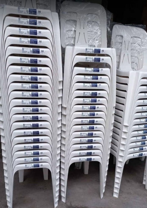 URATEX MONOBLOCK CHAIRS - CLASSIC WHITE, Furniture & Home Living ...