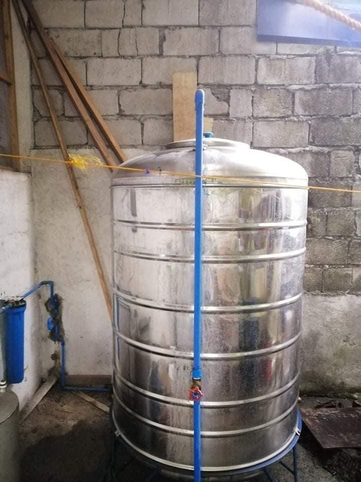 RUSH SALE - Water tank set food grade, Furniture & Home Living ...