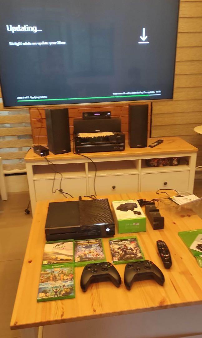 XBox One! Used Once only! Complete set. NEGOTIABLE, Video Gaming, Video ...